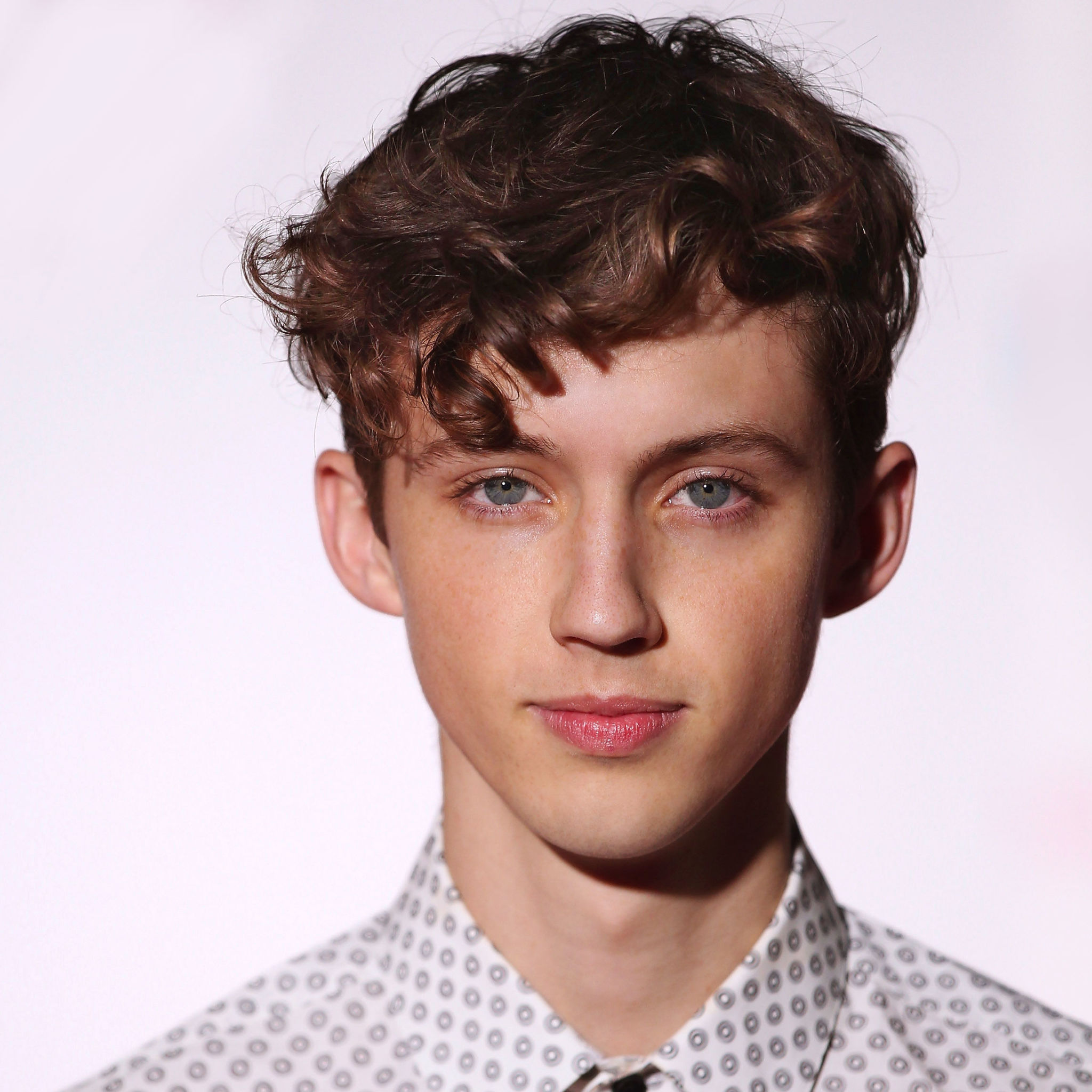 Troye Sivan Og Tyler Oakley Kiss